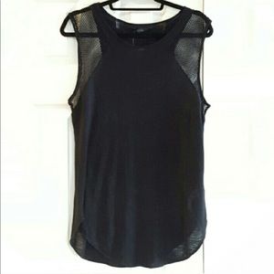 Ruby's Closet (@rubyrox) | Poshmark